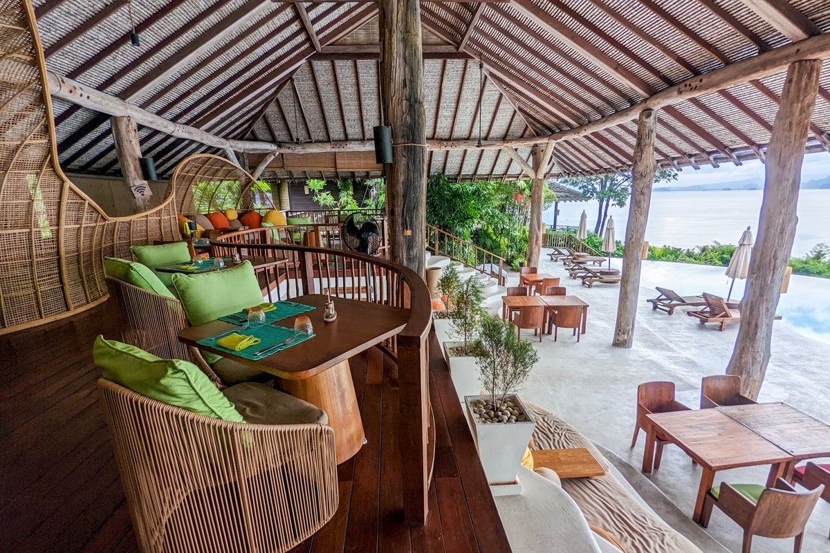 IHG Milestone Rewards: Your options and what to choose - The Points Guy
