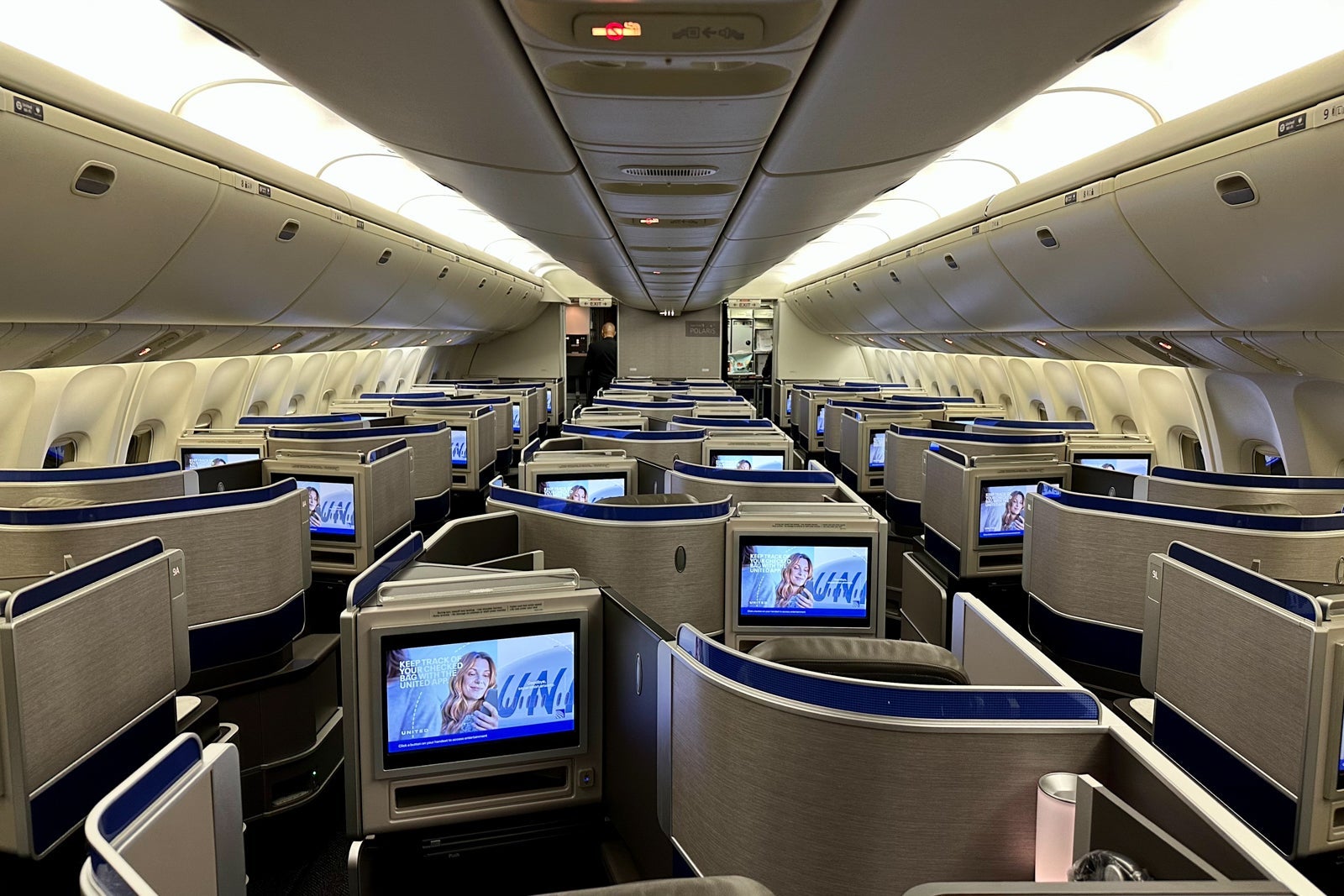 Flying United's retrofitted Boeing 767-400 with 'real' Polaris business ...