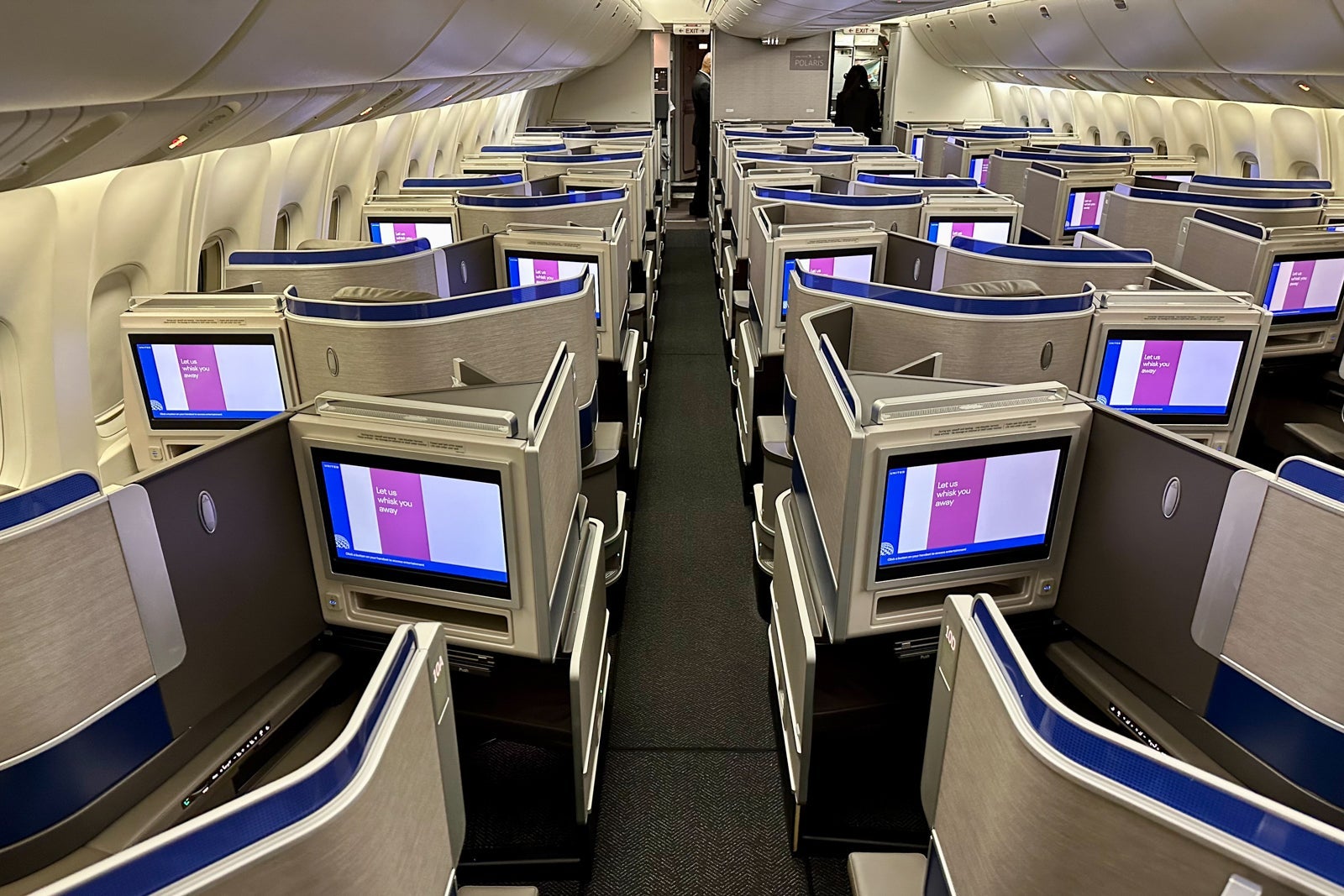 Flying United's retrofitted Boeing 767-400 with 'real' Polaris business ...
