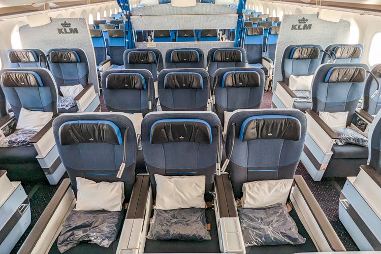 Air France-KLM Flying Blue: How to earn and redeem miles and more - The ...