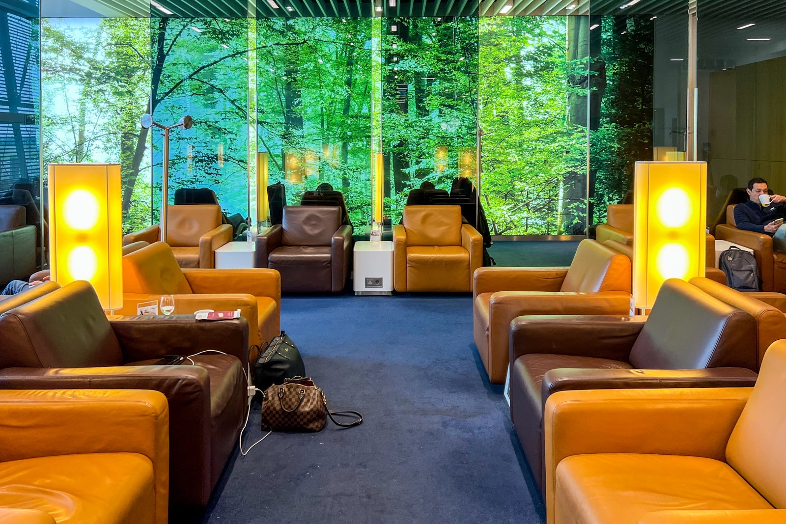 The best lounges at London Heathrow — and how to get inside - The ...