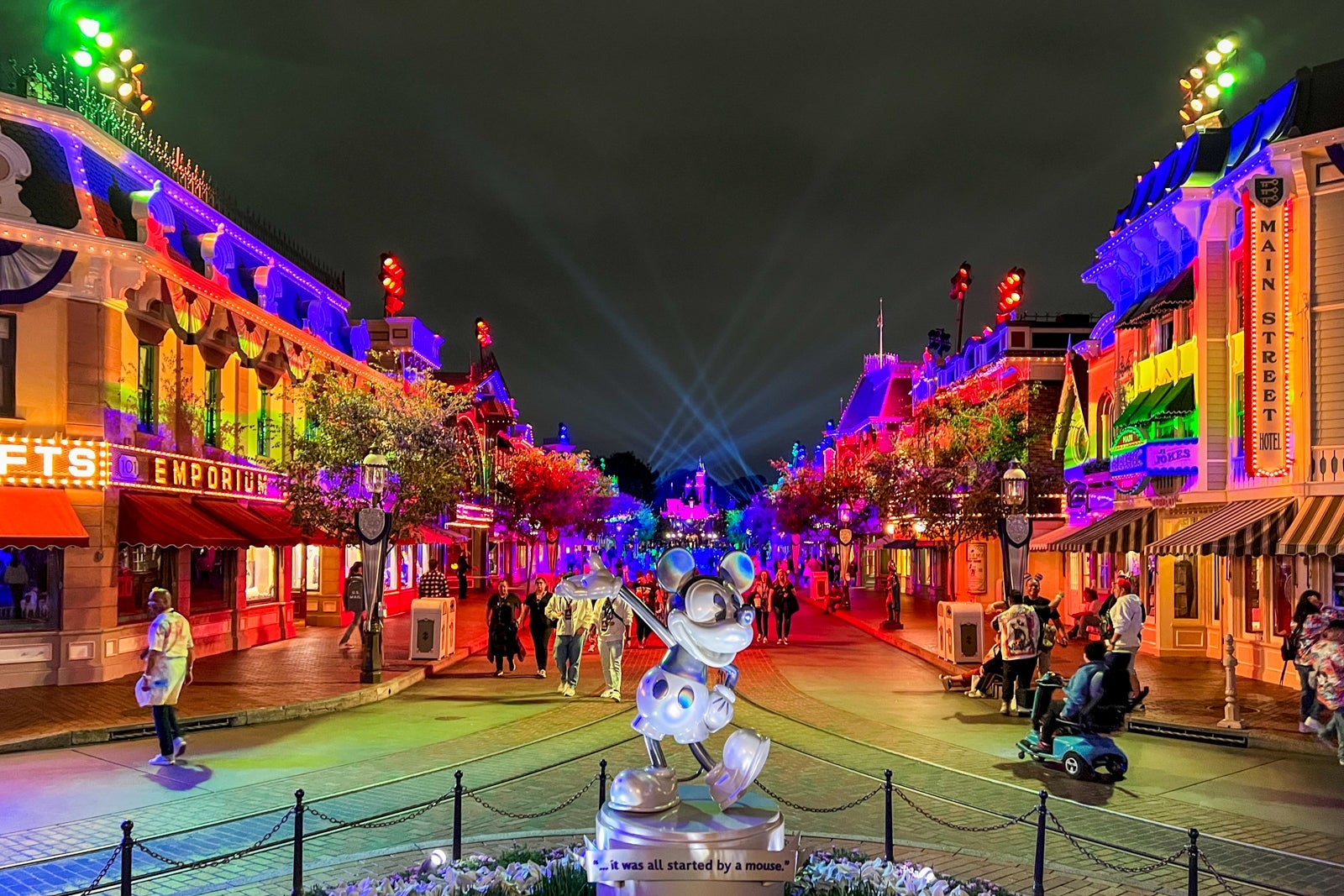 What it was like attending Disneyland's first official Pride event ...