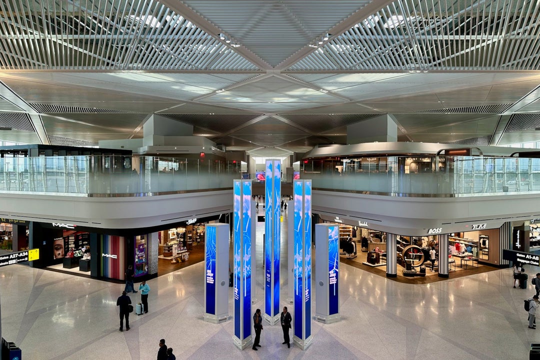 1st look at Delta's new Sky Club in Newark's stunning Terminal A - The ...