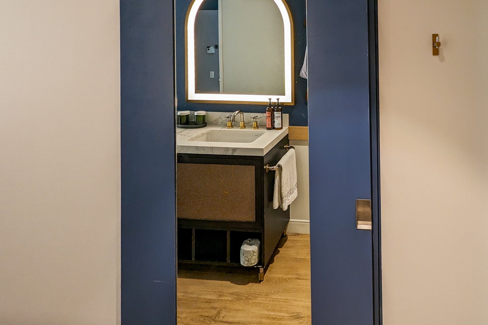 Motto by Hilton New York City Chelsea review: Economical rooms with ...