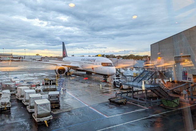 Air Canada 787 business class review - The Points Guy