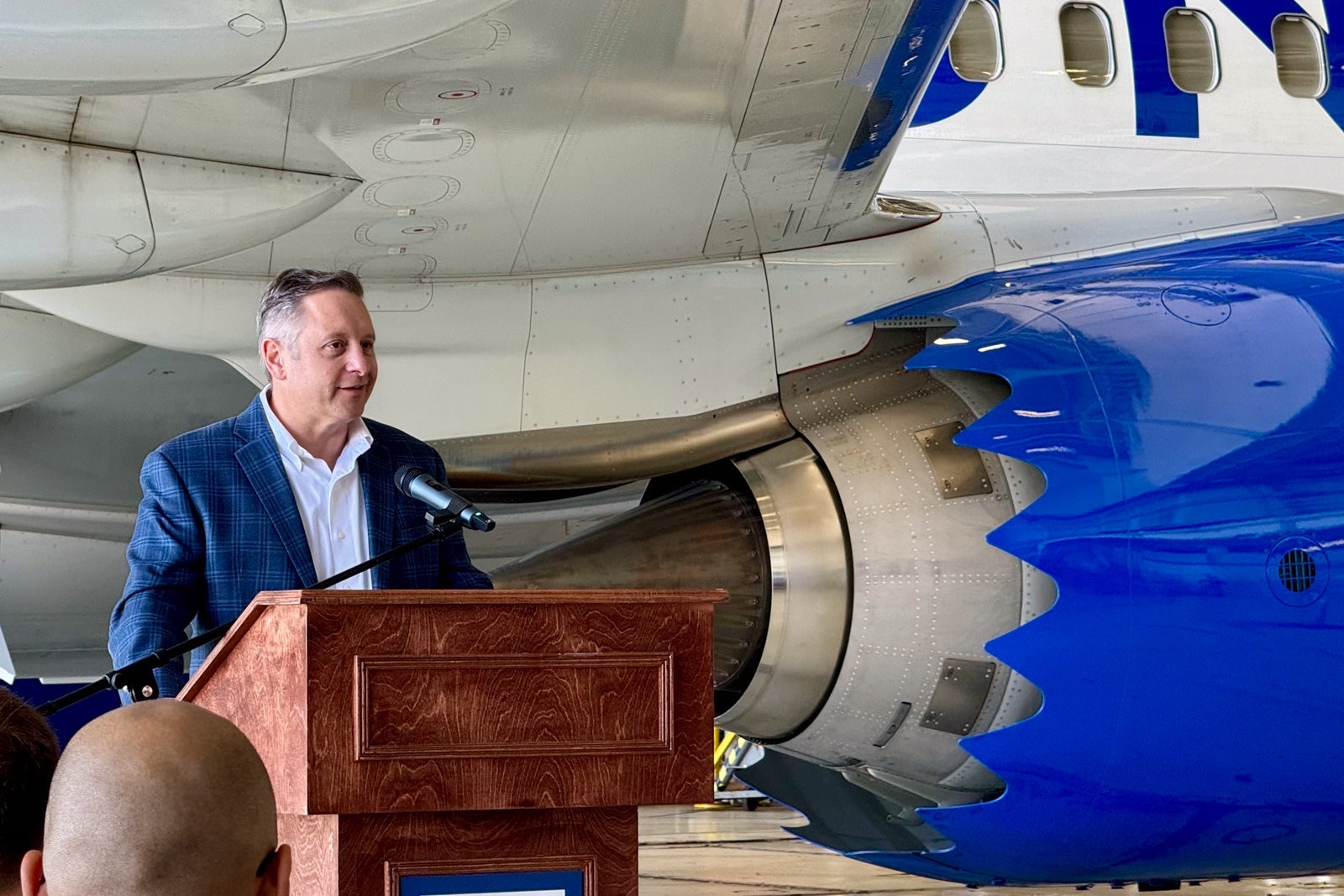 United makes it easier than ever to wirelessly connect your headphones ...