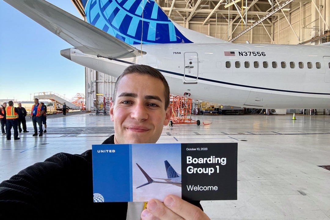 United makes it easier than ever to wirelessly connect your headphones ...