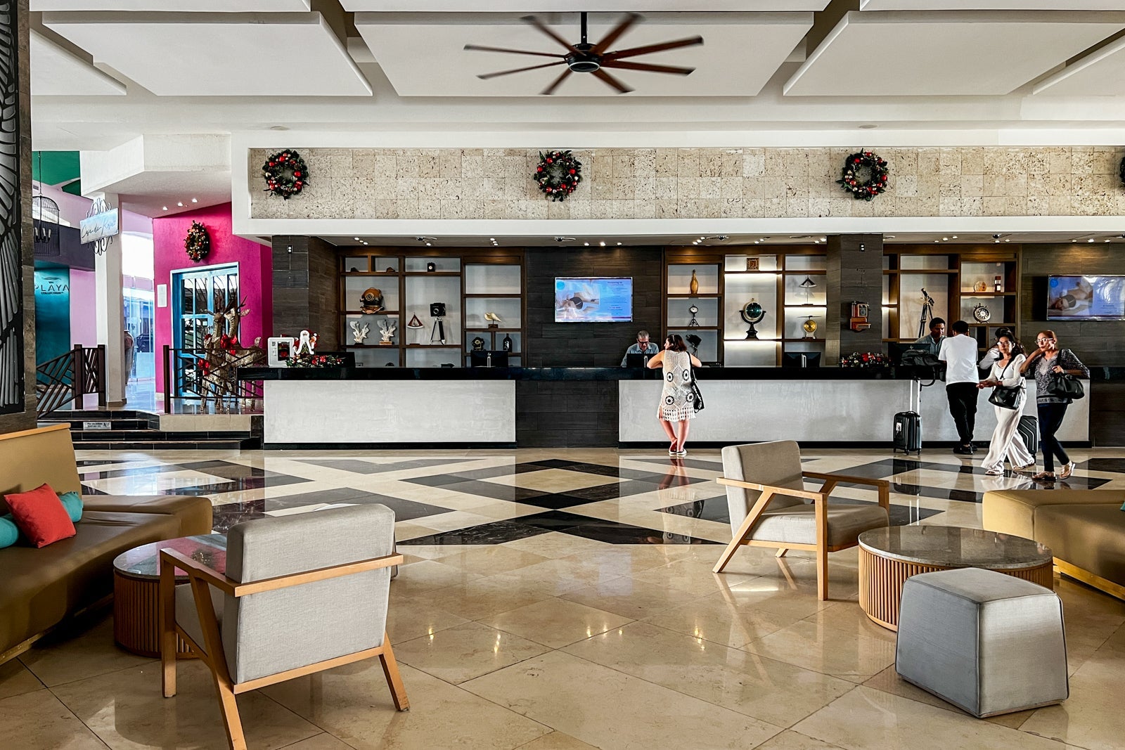 Wyndham Alltra Cancun review: Great for families and budget-minded ...