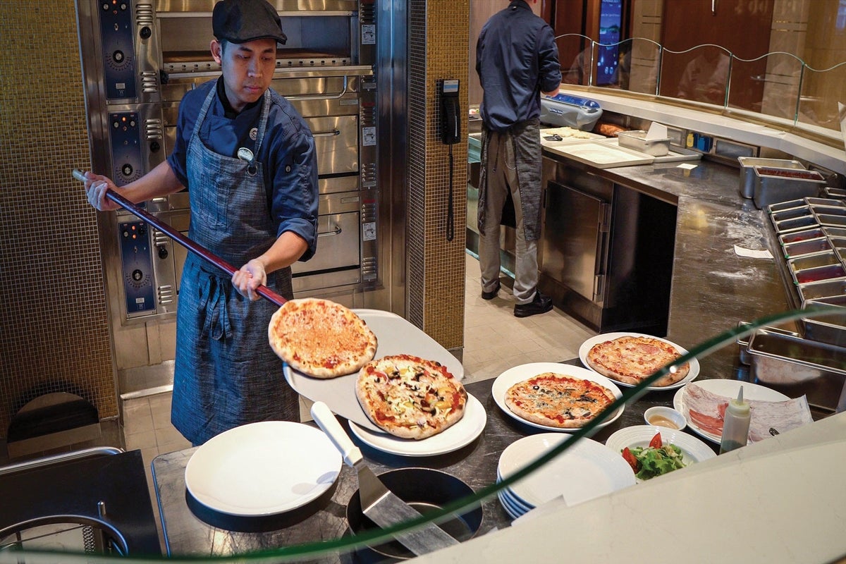 Princess cruise food: The ultimate guide to dining on board - The ...
