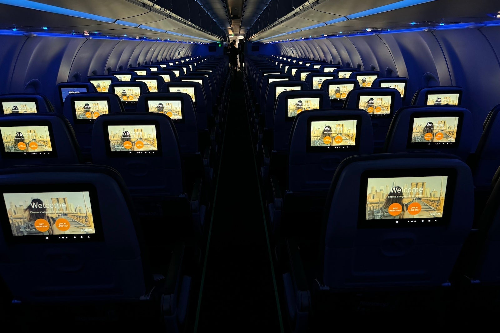 United Airlines and JetBlue to team up in new, blockbuster partnership ...