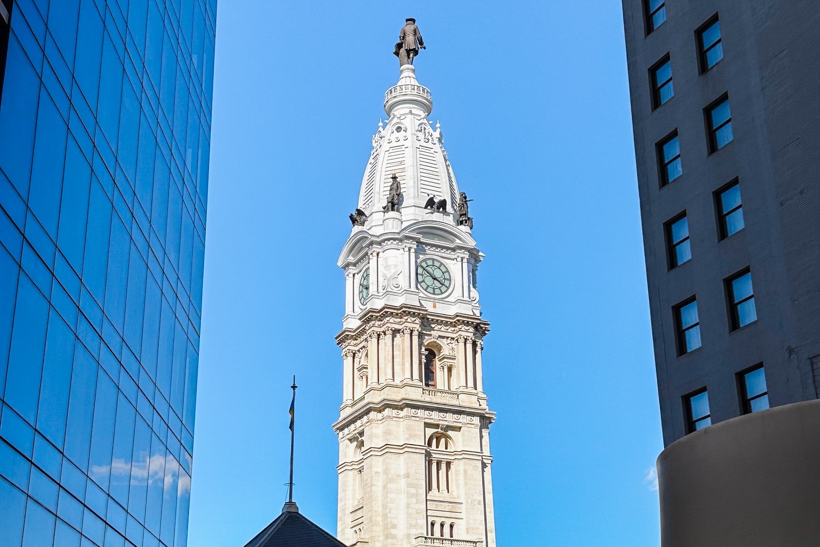 2 nights in the heart of the action: A review of the W Philadelphia ...