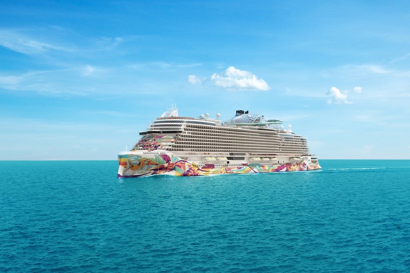 Norwegian Cruise Line ships ranked by size from biggest to smallest ...