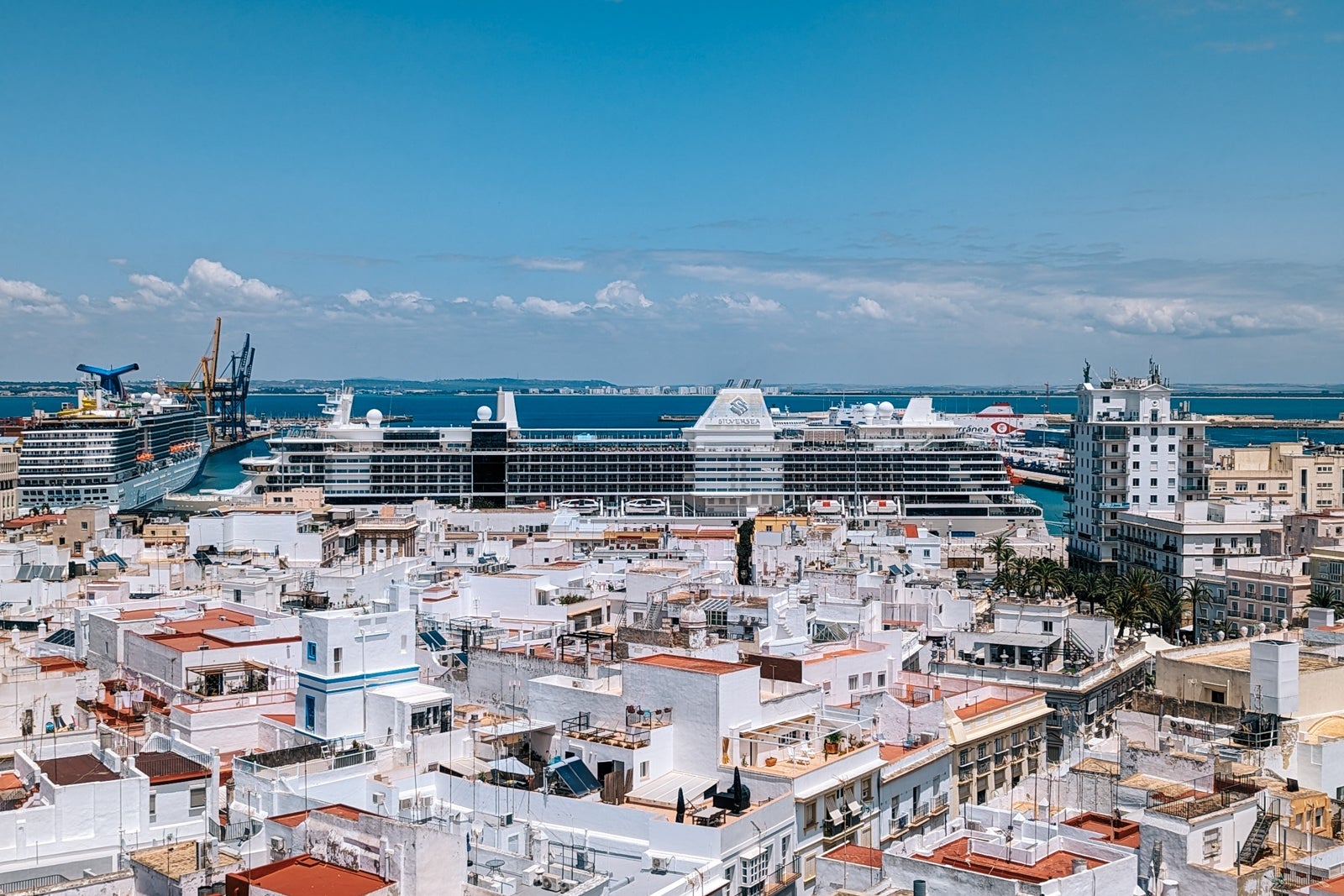 Silver Ray cruise ship review: A modern-yet-classic luxury ship for ...