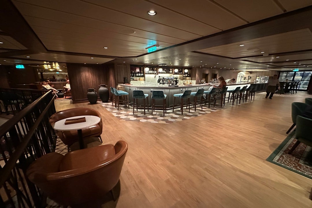 Giovanni’s Italian Kitchen on Royal Caribbean cruises (menus) - The ...