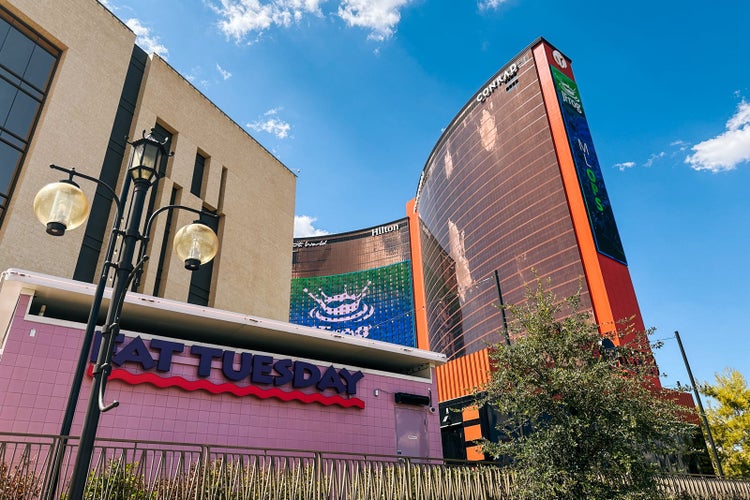 Affable service, glam common spaces and lackluster rooms: My review of ...