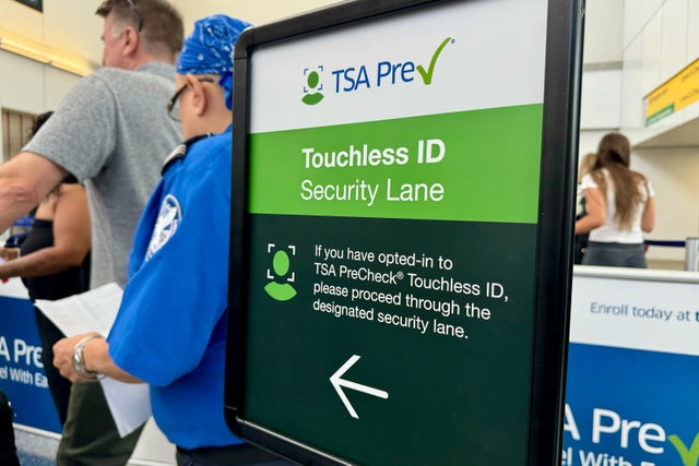 Alaska Airlines adding TSA Touchless ID at Los Angeles, Portland and ...