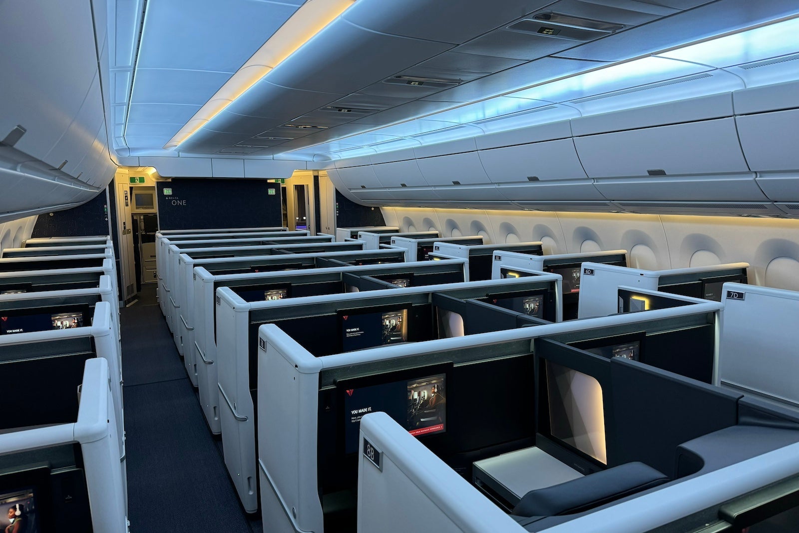 Sneak peek: On board the first Delta Air Lines jet sporting its all-new ...