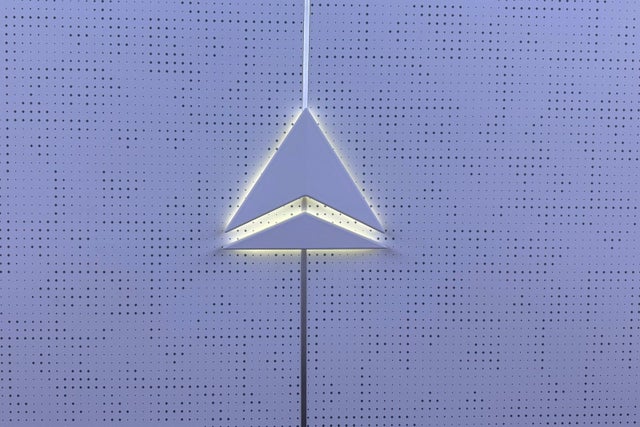 Sneak peek: On board the first Delta Air Lines jet sporting its all-new ...