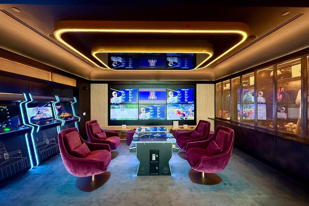 TPG Awards 2026: Best airport lounge, network and card - The Points Guy