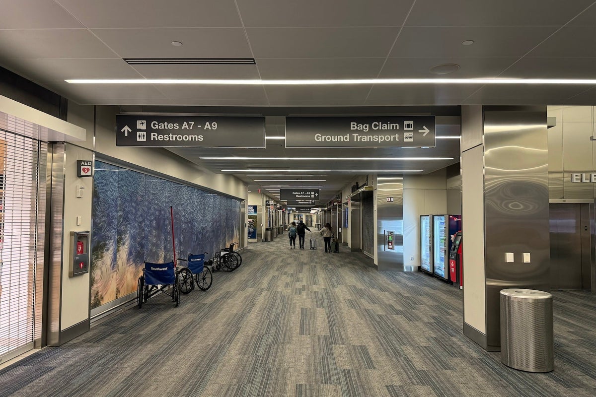 Breeze announces 3 new cities, 13 additional routes for 2025 - The ...