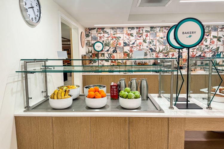 How Embassy Suites is making condo-style accommodations convenient for ...