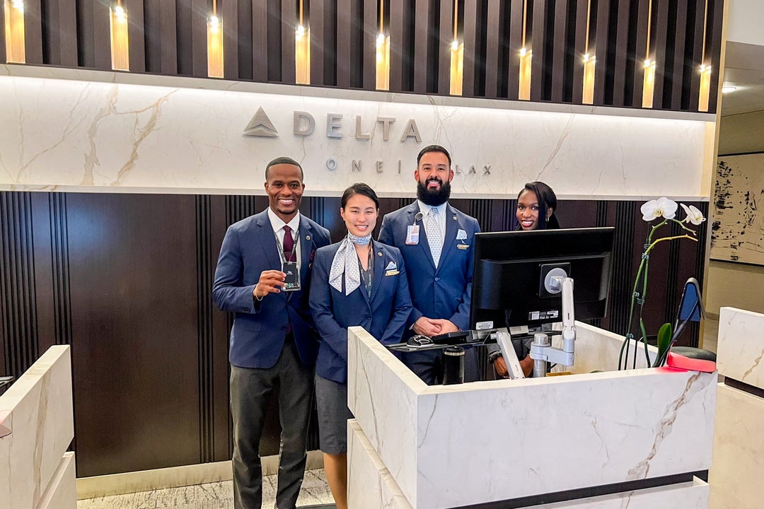 I flew Delta One on the A350-900 to Australia: Here's how I booked it ...