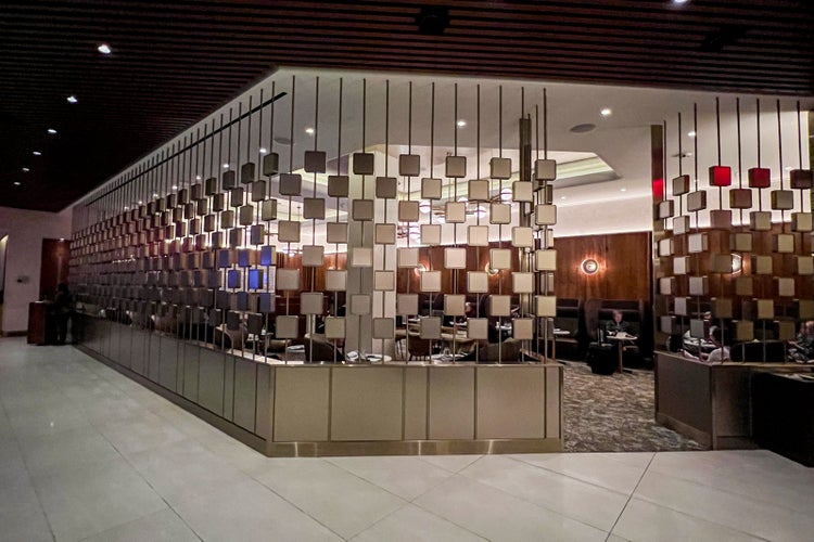 I flew Delta One on the A350-900 to Australia: Here's how I booked it ...