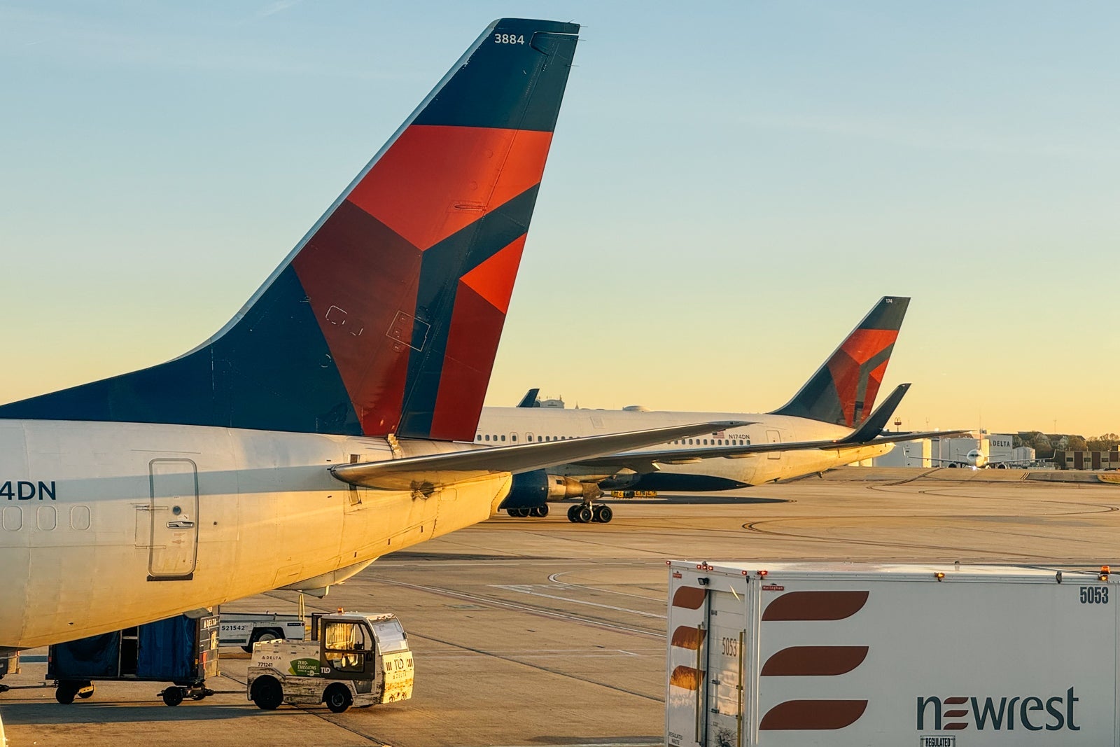 Delta promo ties mileage earning to Seattle Seahawks' success - The ...