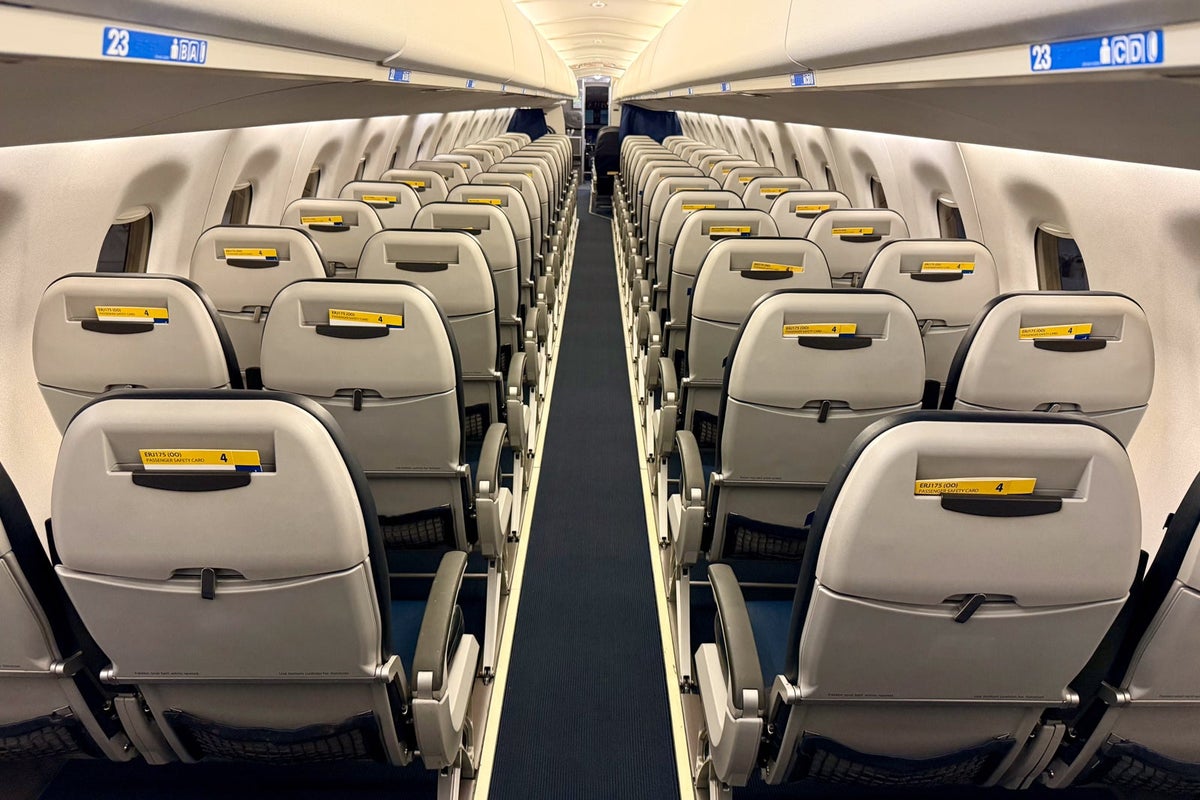 United ramps up Starlink Wi-Fi installation on fleet - The Points Guy