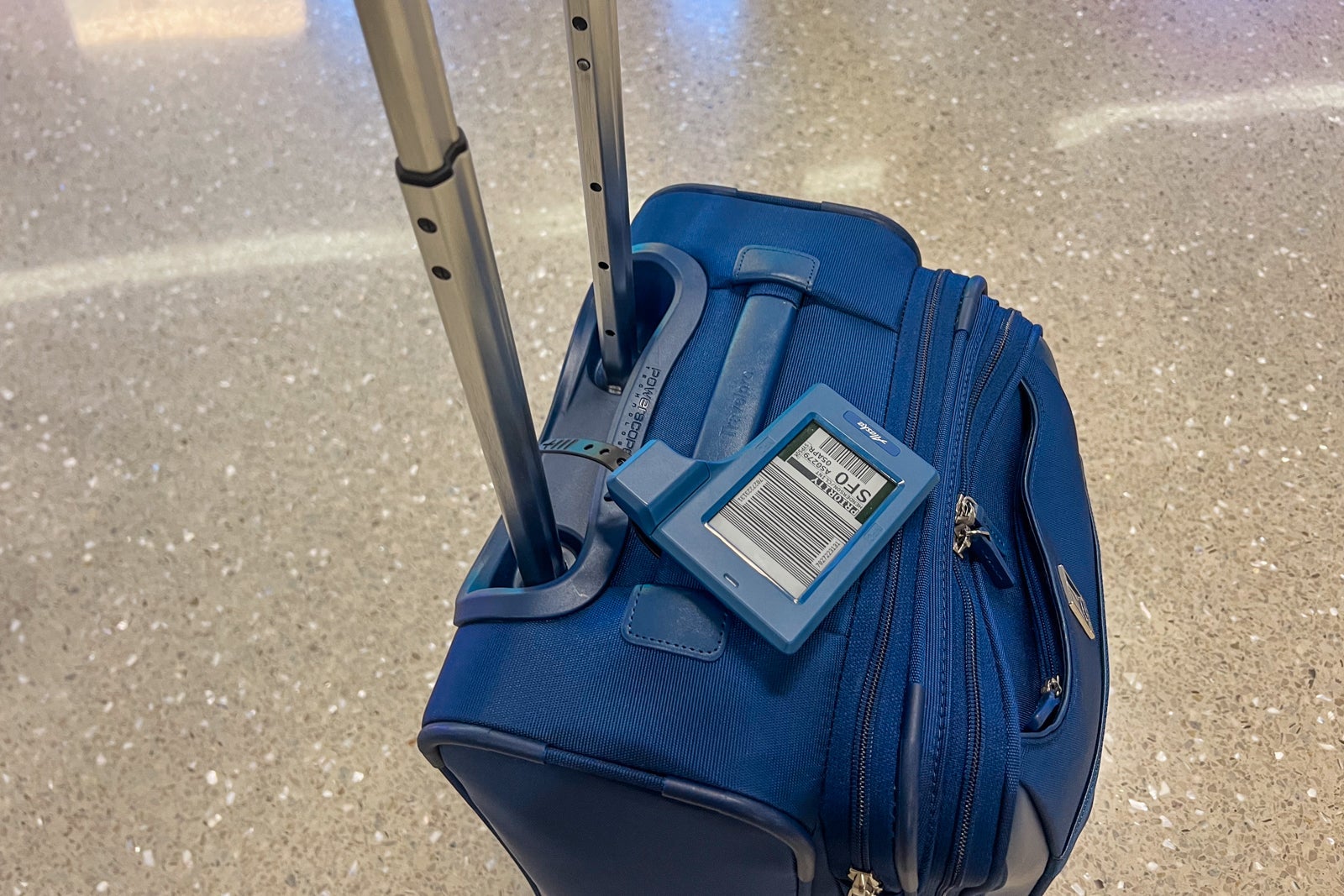 Worth the price? Trying out Alaska Airlines' new digital bag tags - The ...