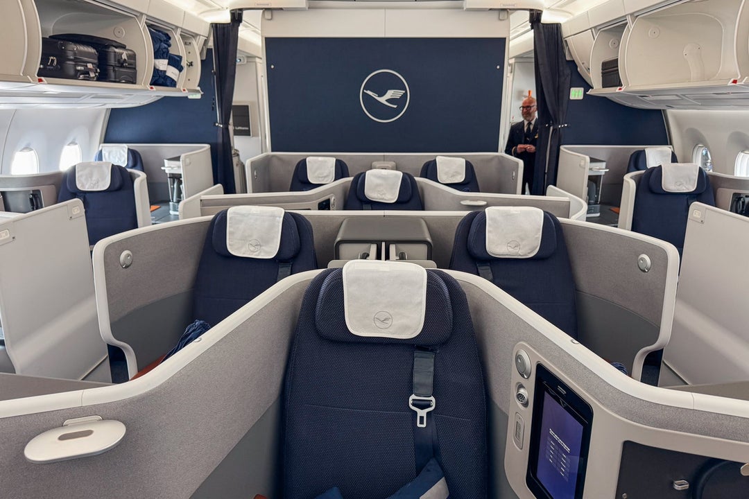 United just made MileagePlus miles pooling much more valuable - The ...