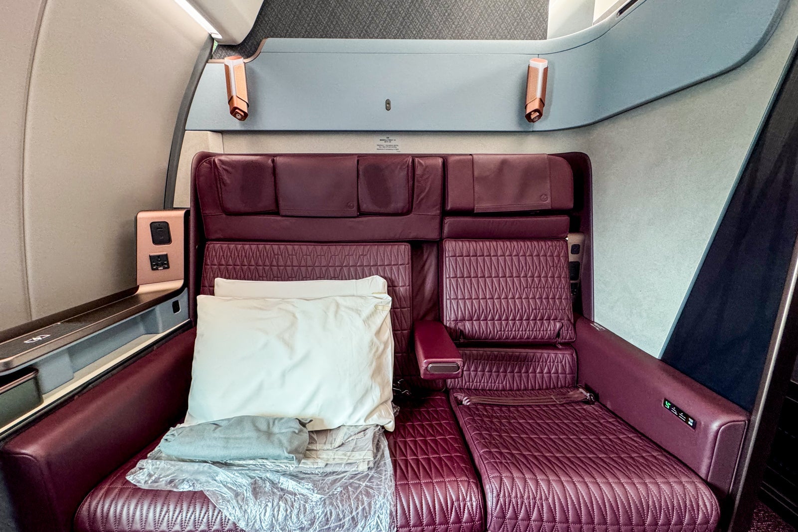 Review of Japan Airlines' new first class on the A350 - The Points Guy