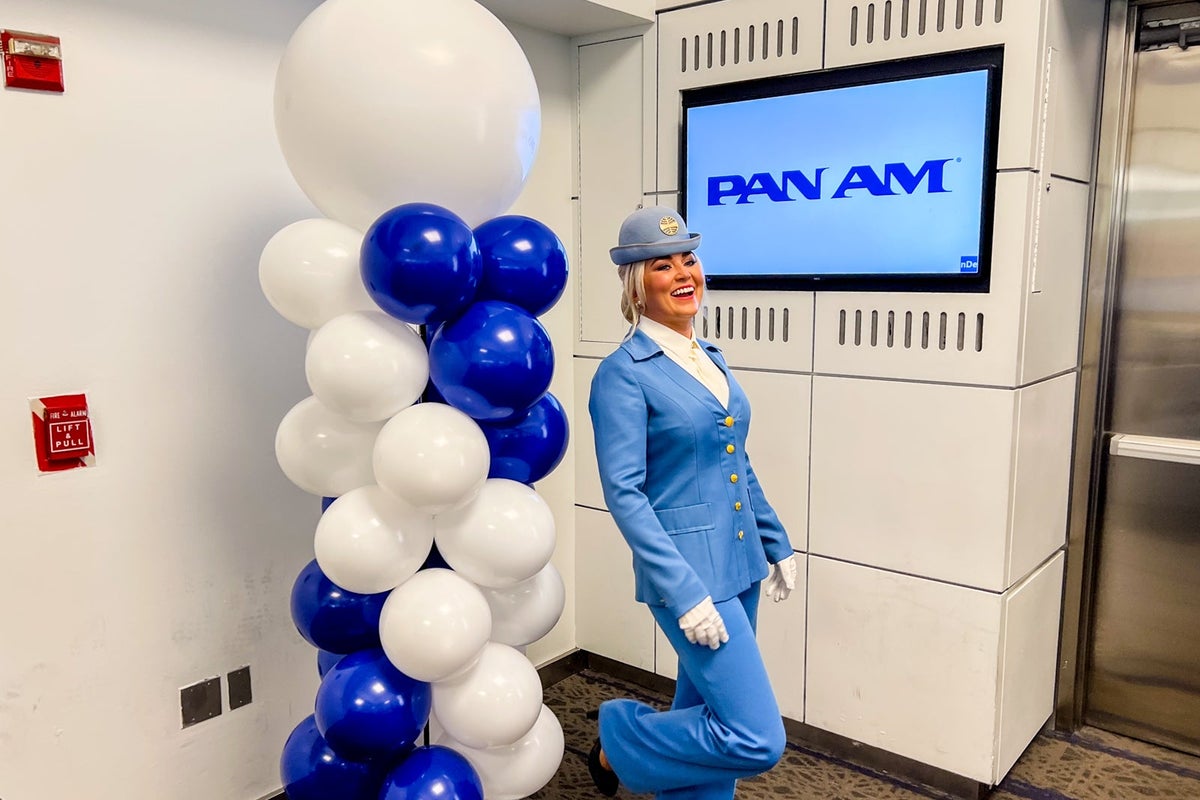 Pan Am is back: Boeing 757-200 takes flight once again with maiden trip ...