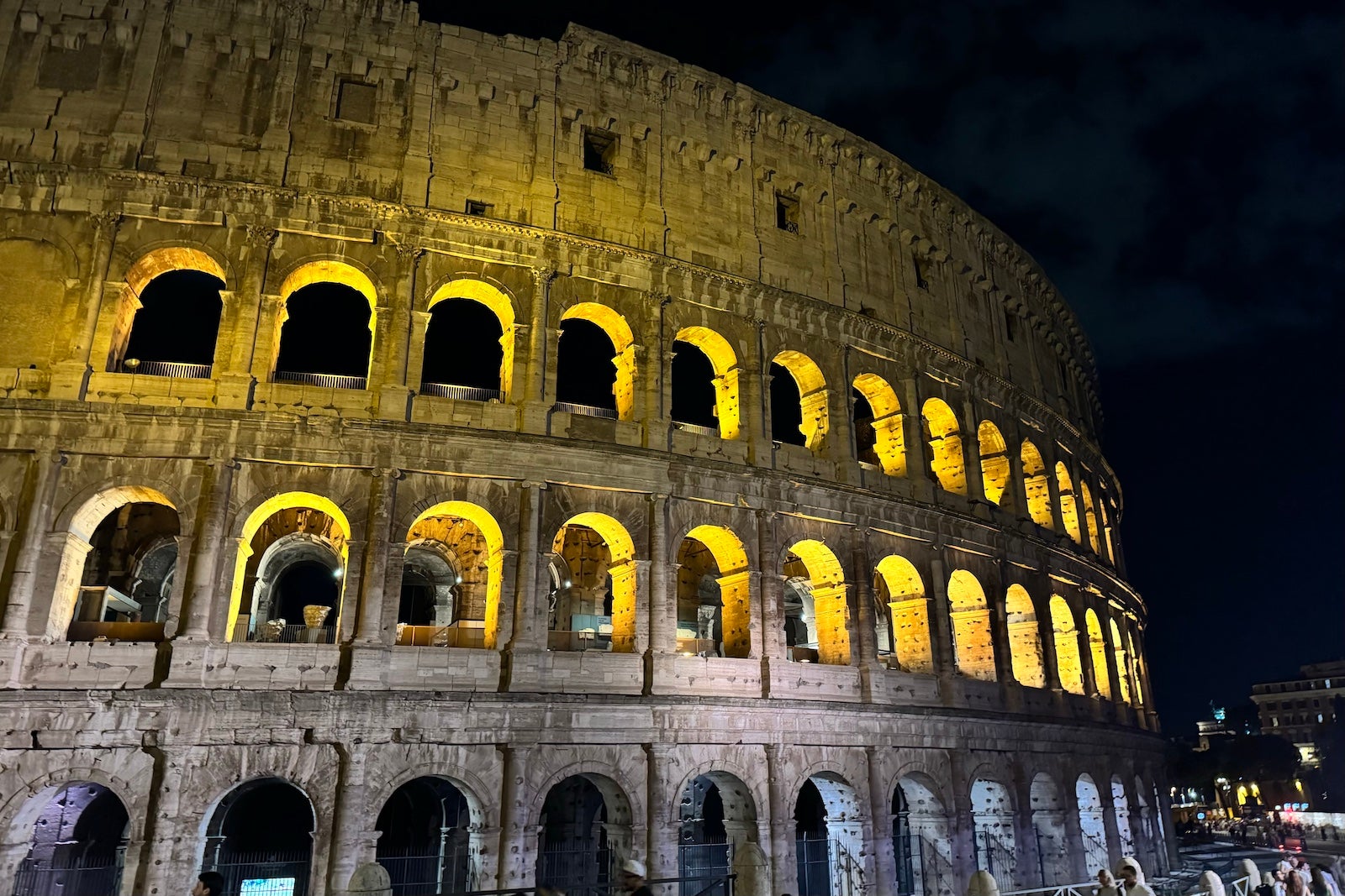 Alaska Airlines announces its first European destination - The Points Guy