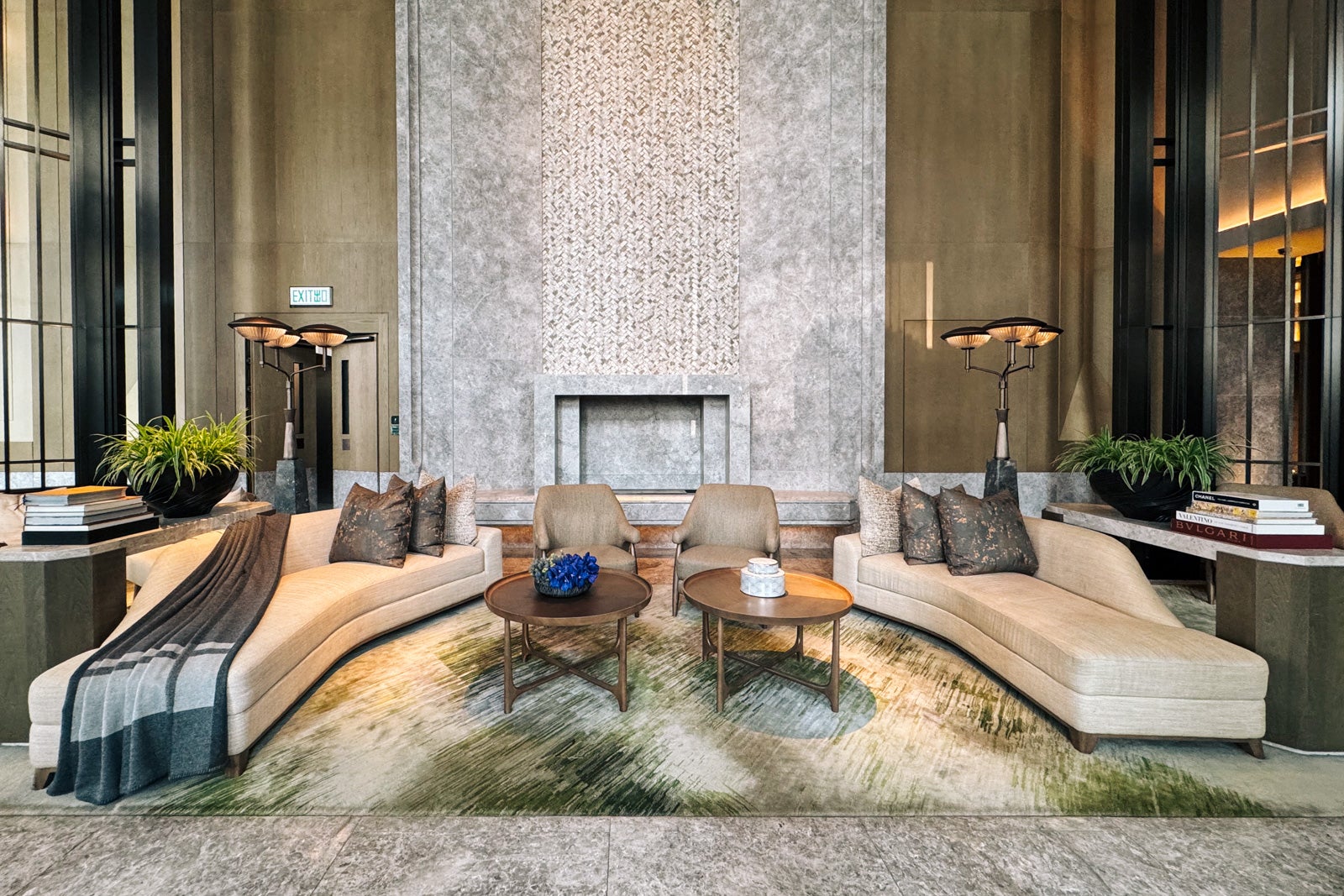 A review of The St. Regis Hong Kong and how to use points there - The ...