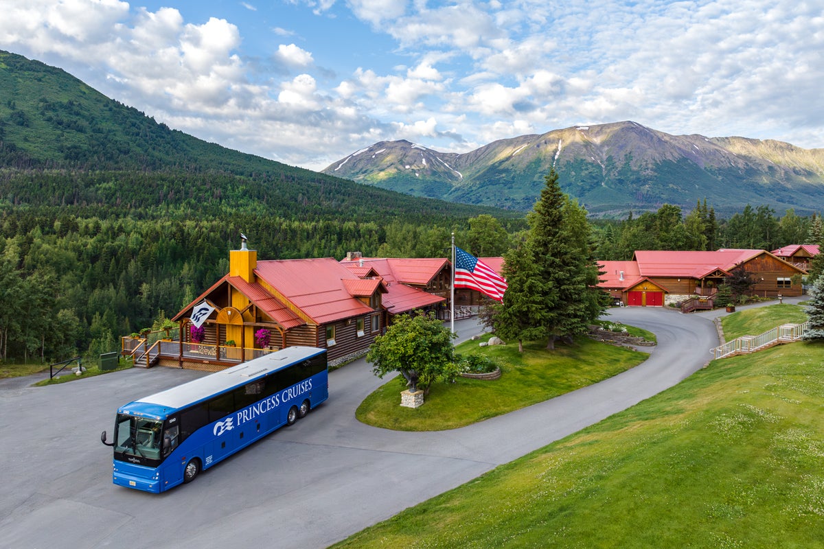 Which Princess Alaska cruisetour is right for you? - The Points Guy