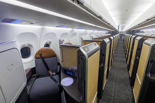 American Airlines sets debut for brand-new Airbus A321XLR plane - The ...
