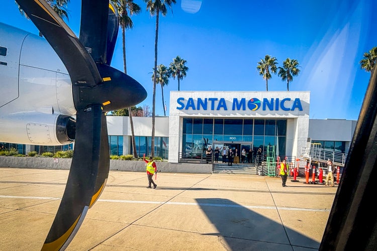 Trying out JSX's new ATR turboprops in Santa Monica - The Points Guy
