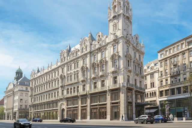 Marriott Bonvoy Brilliant Amex card review: Full details - The Points Guy