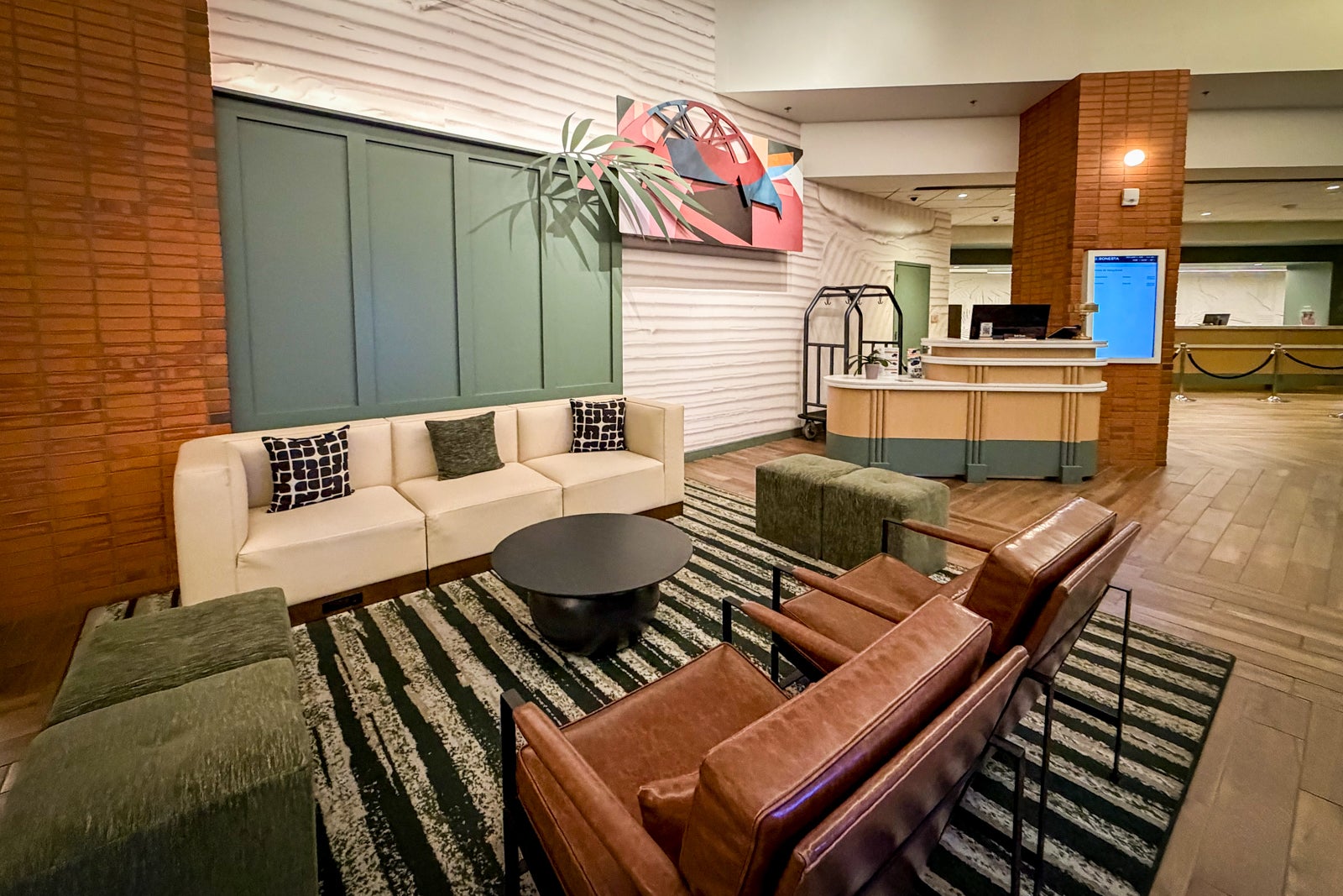 How and why you can book a 'day-use' hotel room - The Points Guy