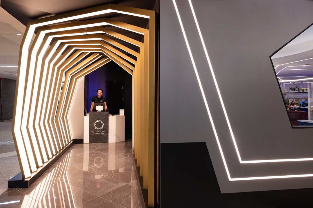 New gaming-forward Portal Lounge opens, accepts Priority Pass - The ...